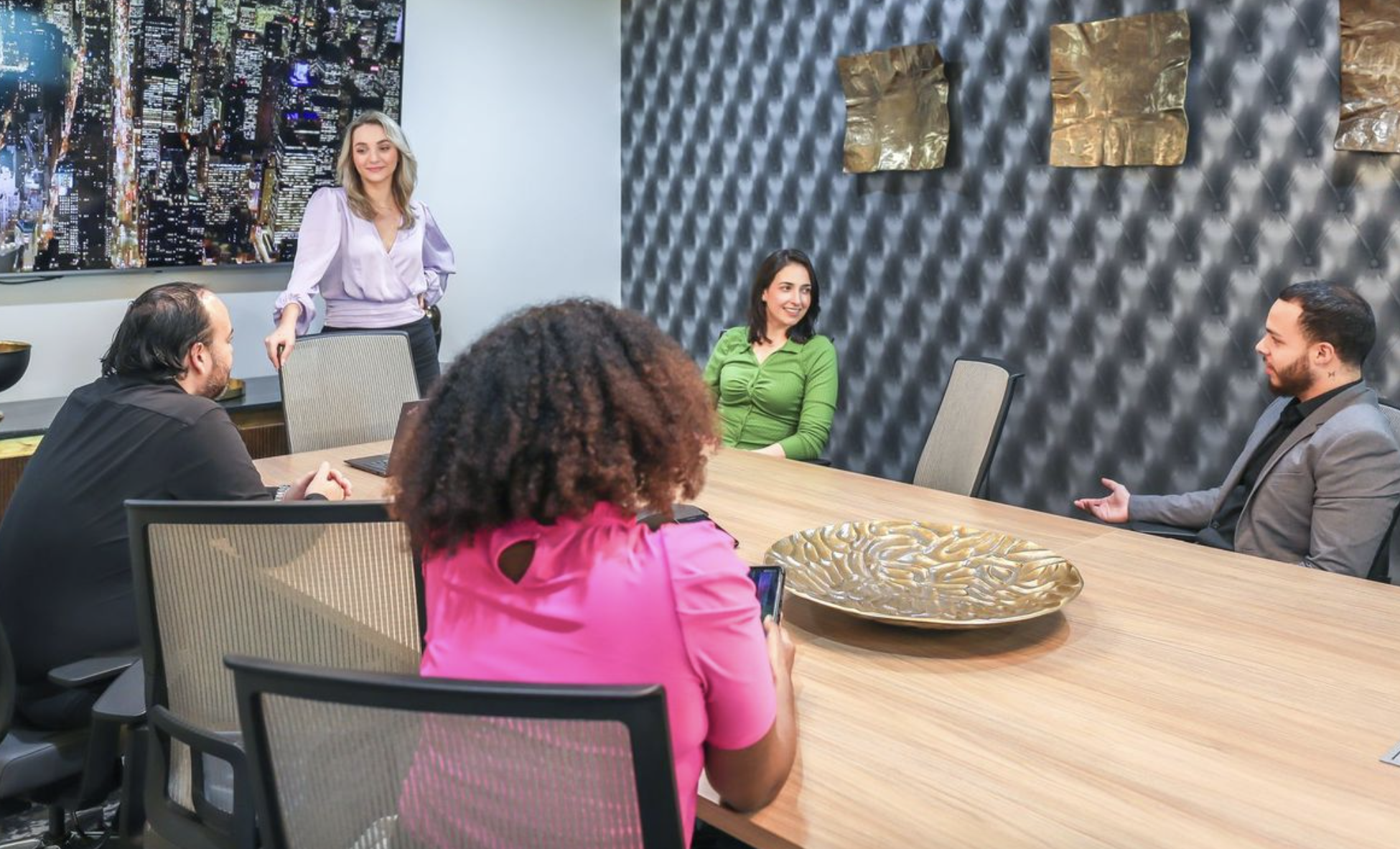 How to Start Your Professional Networking Group